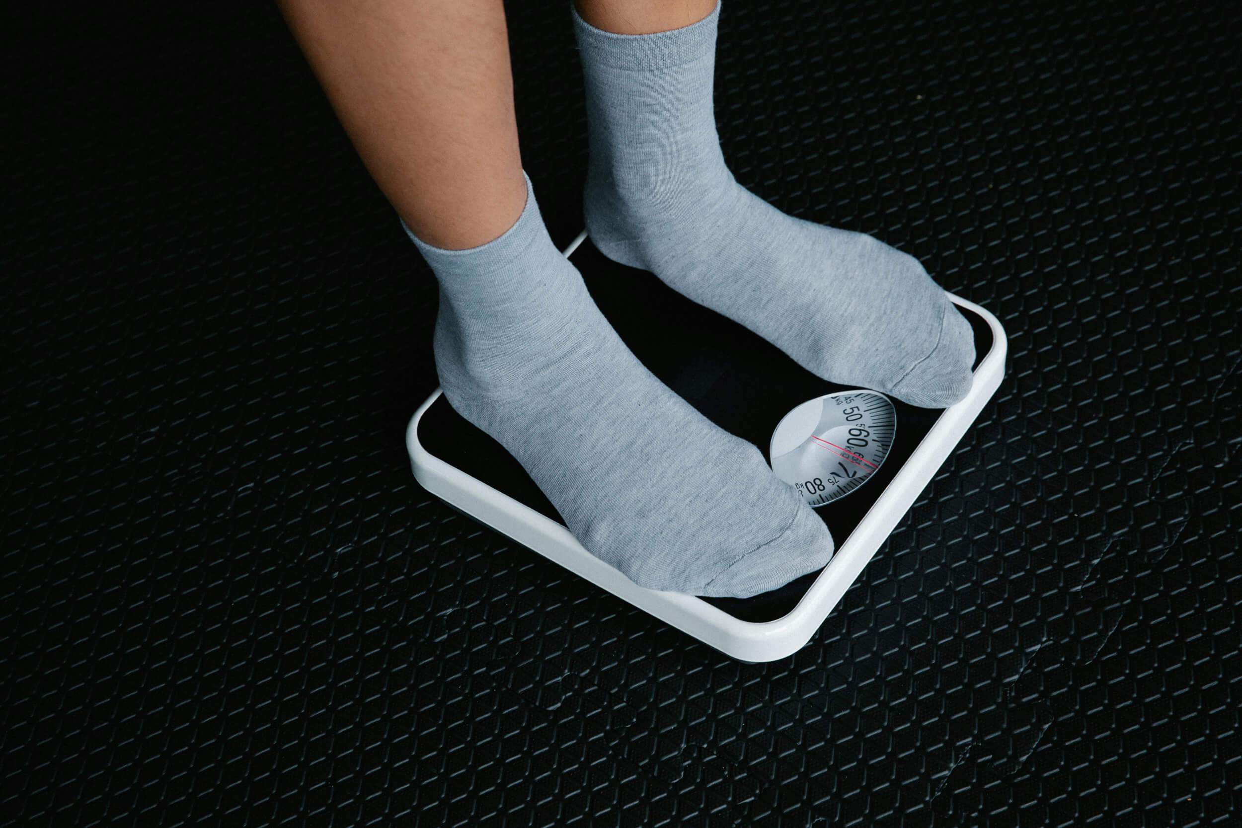 7 common mistakes people make when using a weighing scale - MyCebu.ph ...